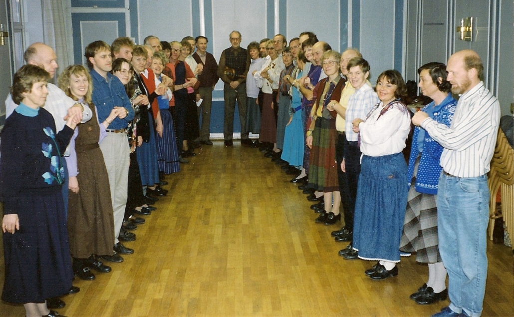 Grunnkurs i folkedans/ gammeldans – Symra